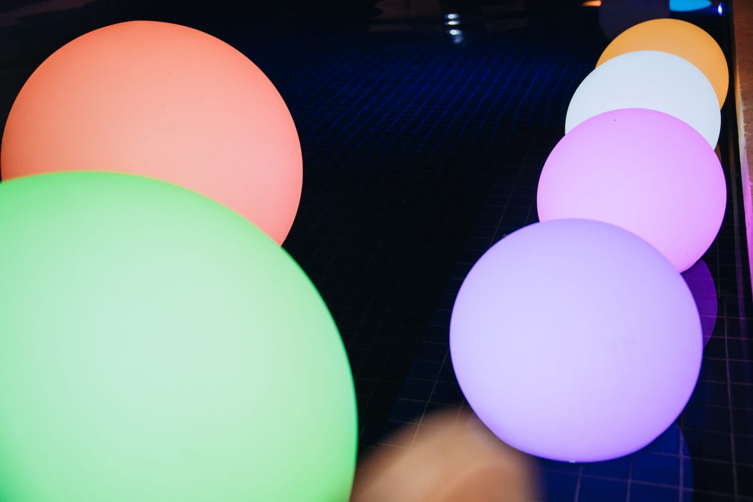 Illuminated Lighted Sphere
